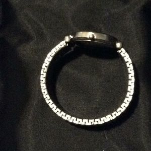 Edison | Accessories | Edison Ladies Stretch Band Watch | Poshmark